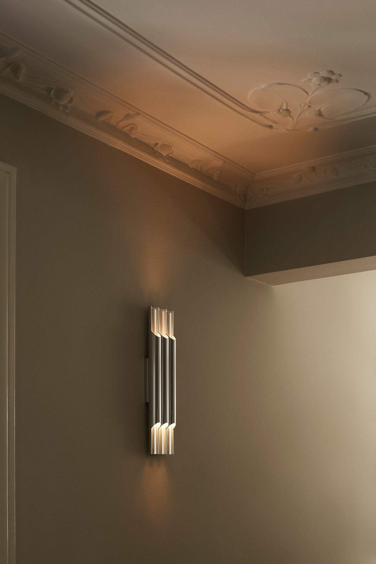PAN 50 wall lamp | matte anodized aluminum | LYFA
